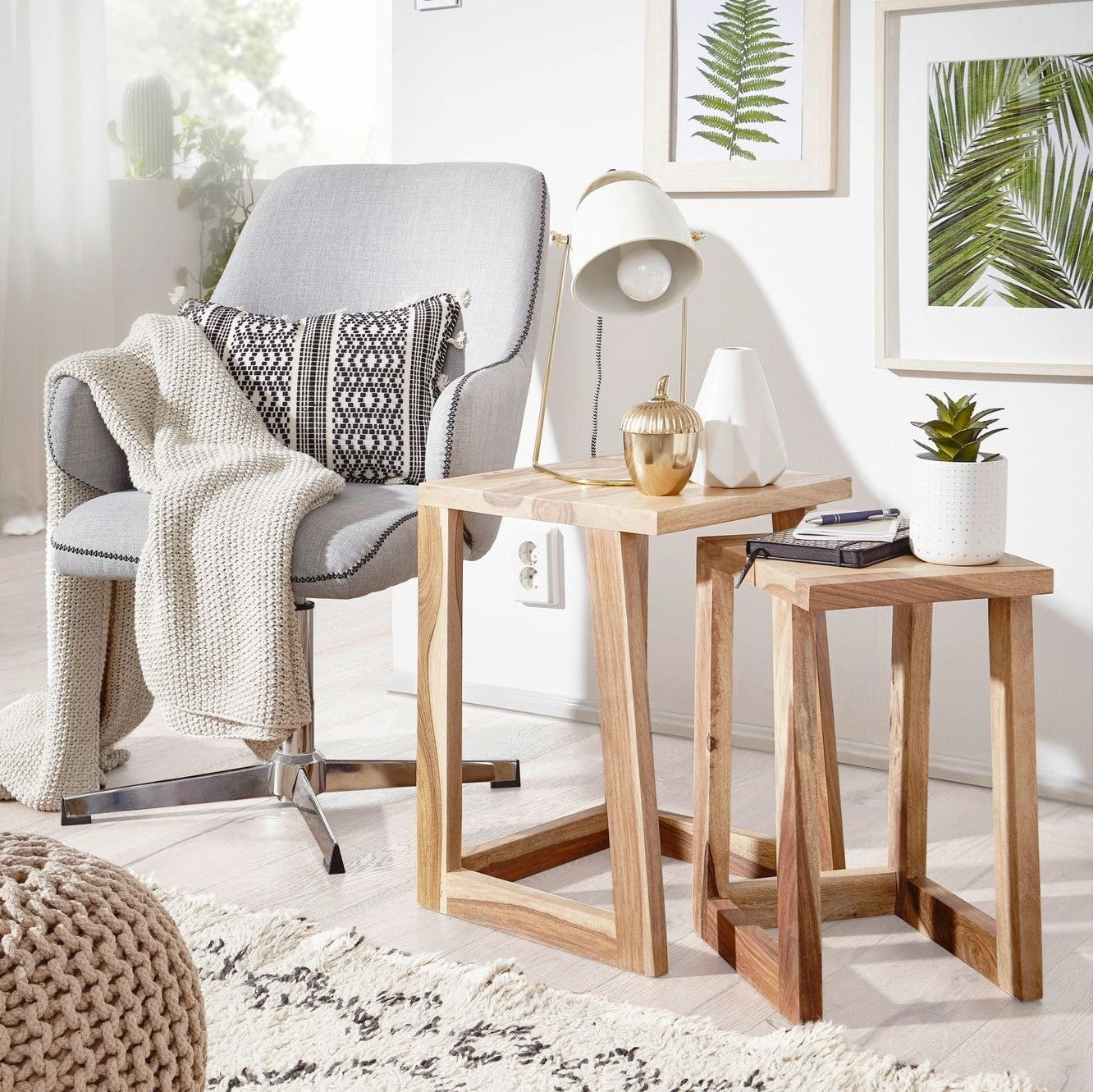 Jaydee Solid Wood Nested Side Table In Natural Finish